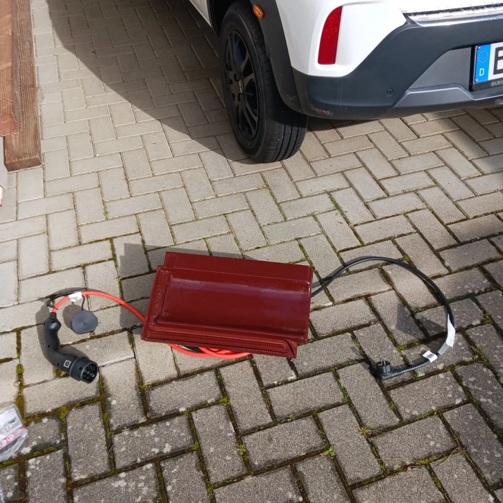 Was ist denn ein Ladeziegel? | Dacia Spring Electric Forum + Community